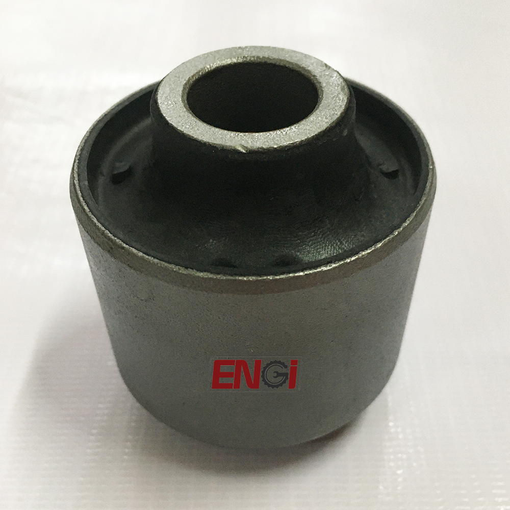 Cao su càng A sau Land Cruiser